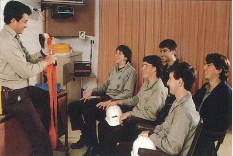 Safety at Work | WHS Guide First Aid Training | Alsco.com.au