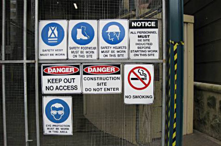 7 Ways Your Business Benefits from Safety Posters | Alsco Australia